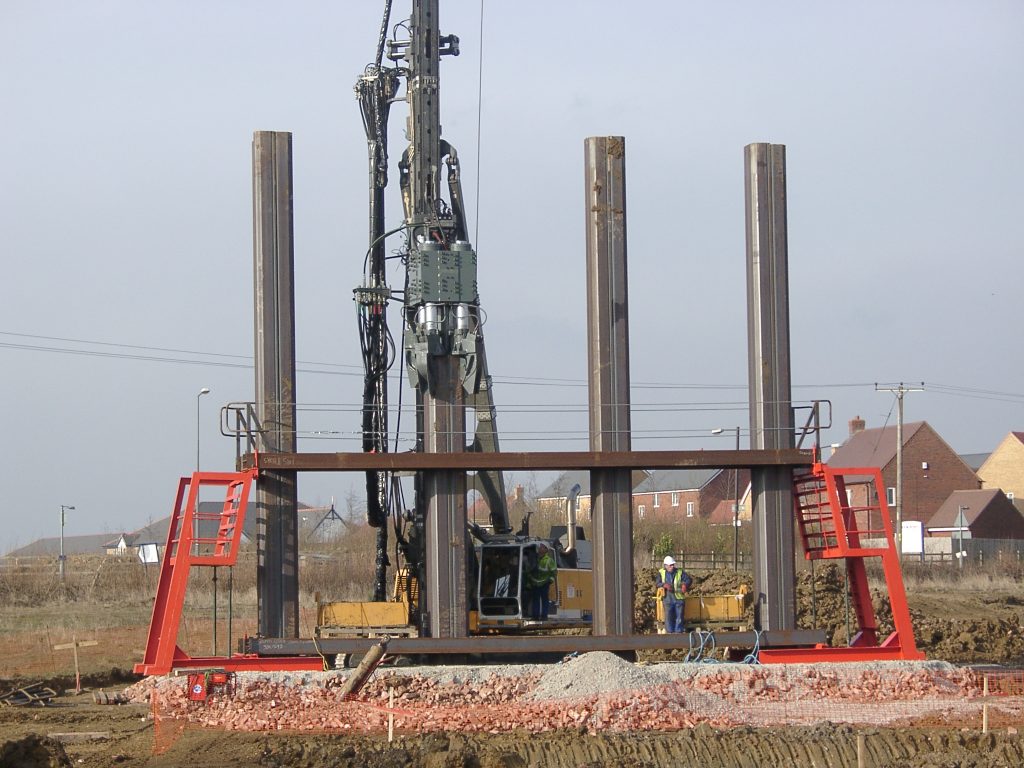 HIGHWAY CASE STUDY - WHADDON ROAD BRIDGE - Steel Piling Group