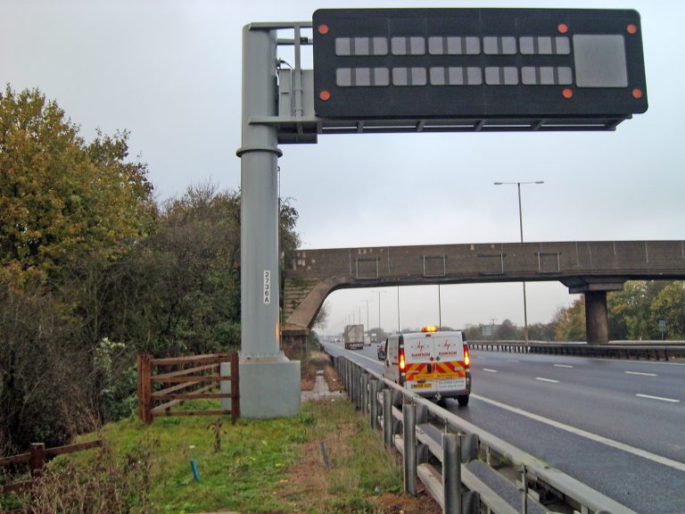 HIGHWAY CASE STUDY - MS3 & MS4 GANTRY FOUNDATIONS - Steel Piling Group